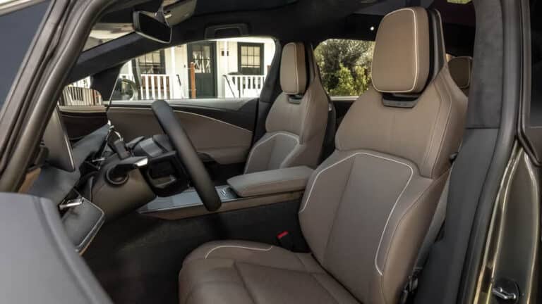 Lucid Gravity 2026: el SUV eléctrico que no parece un SUV (y eso es un piropo) - MIANA